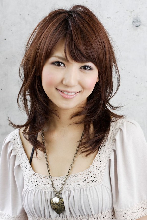 25 Most Superlative Medium Length Layered Hairstyles Haircuts